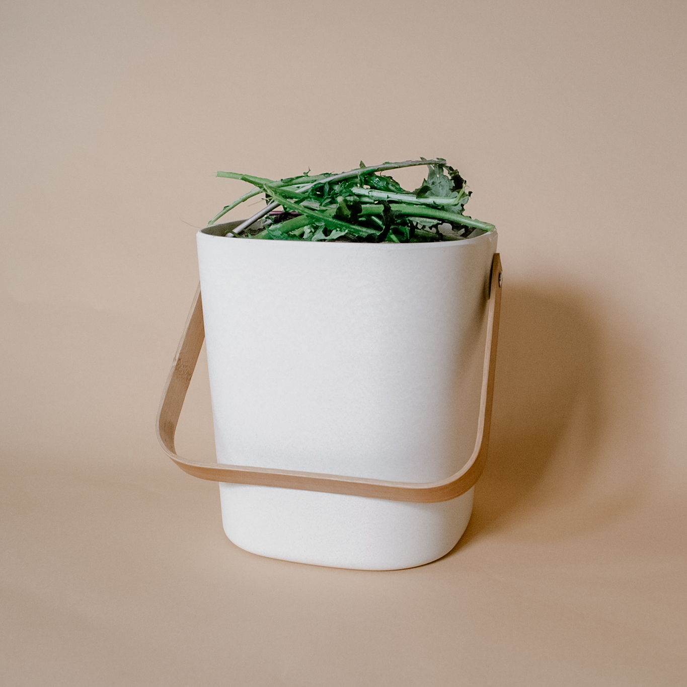 The 10 Best Indoor Compost Bins of 2023 - Zero Waste